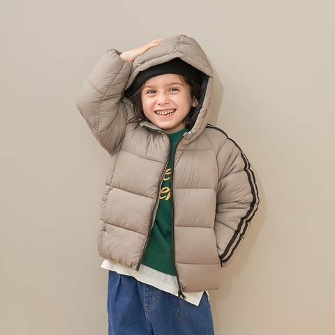 “かるくて、あたたかい” ファイバーダウン｜devirockのショップニュース｜KITTE大阪 | JR大阪駅に直結したショッピングセンター「KITTE大阪」